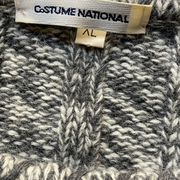 Costume Nacional | Sweaters | Costume National Gray And White Knit ...